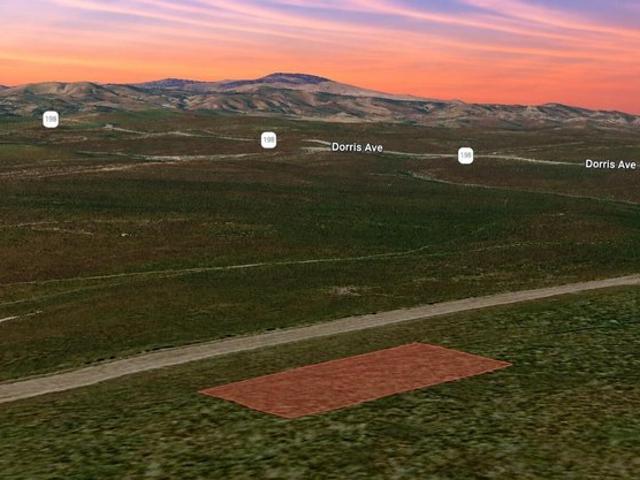 Dorris Ave, Coalinga, CA 93210