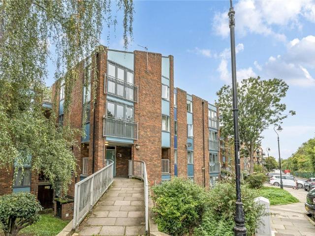 Dorset Court, Copley Close, London. 1 bed apartment to rent £1,275 pcm £294 pw