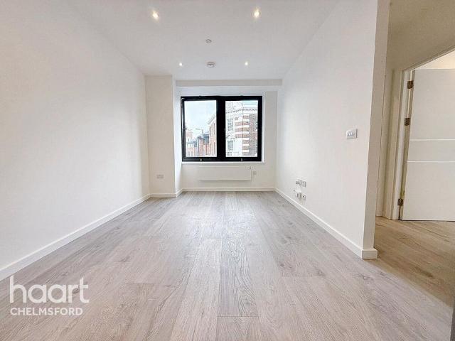 Dorset and Victoria House, Chelmsford 2 bed flat to rent £1,550 pcm £358 pw