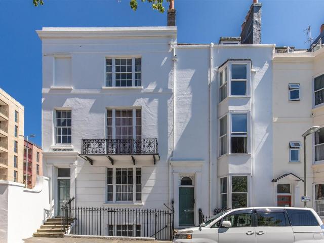 Dorset Gardens, Brighton BN2, Room to rent, £800 pcm | PrimeLocation
