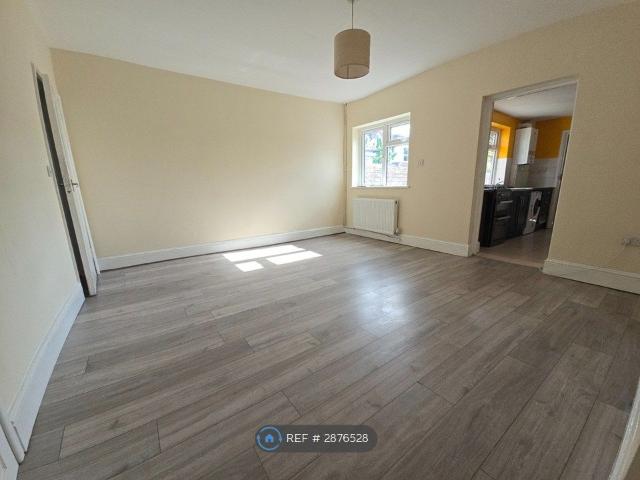 Dorset Grove, Bristol BS2, 4 bed terraced house to rent, £2,400 pcm | PrimeLocation