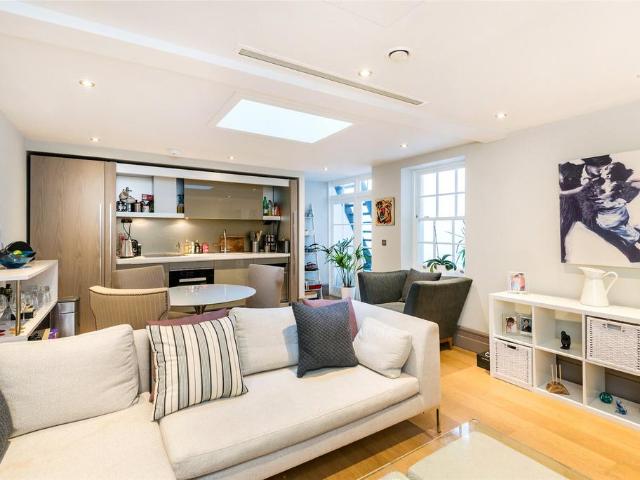 Dorset Square, Marylebone, London 1 bed flat to rent £2,999 pcm £692 pw