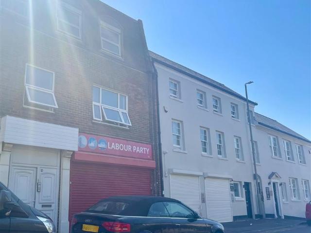 Dorset Street, Brighton BN2, 2 bed flat to rent, £1,500 pcm | PrimeLocation