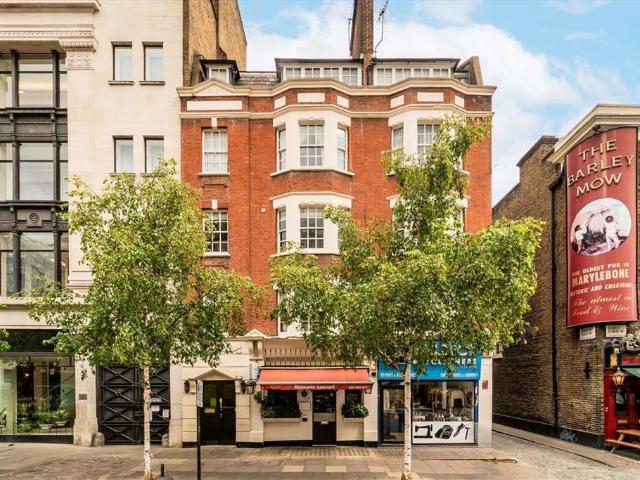Dorset Street, London W1U 3 bed flat to rent £5,200 pcm £1,200 pw