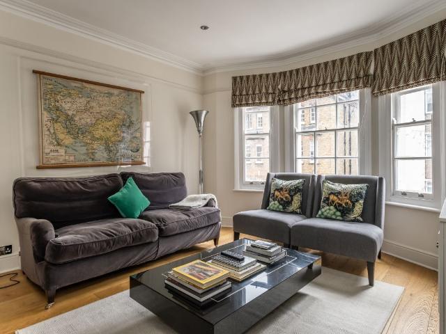 Dorset Street, London W1U, 3 bed flat to rent, £6,500 pcm | PrimeLocation