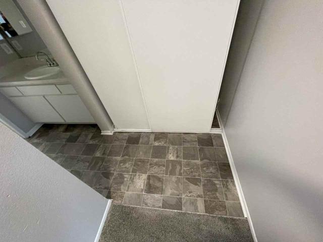 DOTY Ocean Breeze 1 Bedroom Apartment for Rent at 13707 Doty Ave, Hawthorne, CA 90250 East Hawthorne