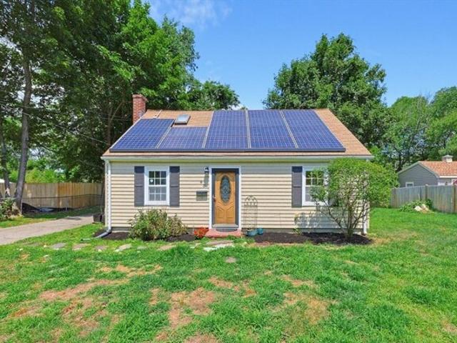 Doty Dr, Stoughton, Home For Sale
