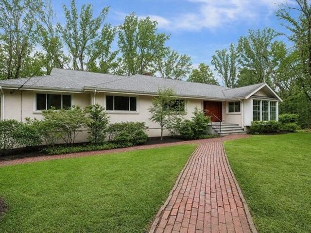 Doublet Hill Rd, Weston, Home For Sale