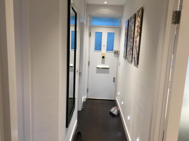 Double bedroom in a student flat, in Chelsea Has a Room