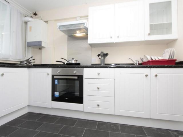 Double bedroom near The Regent's Park Has a Room