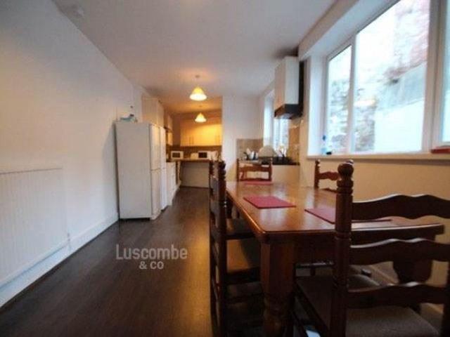 Double Bedroom on Devon Place, Newport All Bills Included