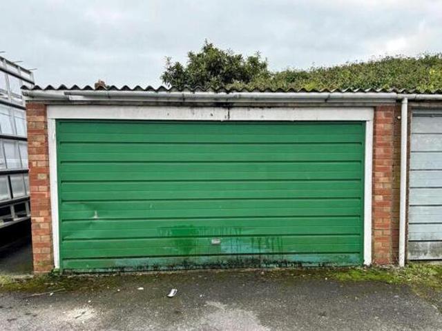 Double Garage Eaton Close, Fishponds, Garage For Sale