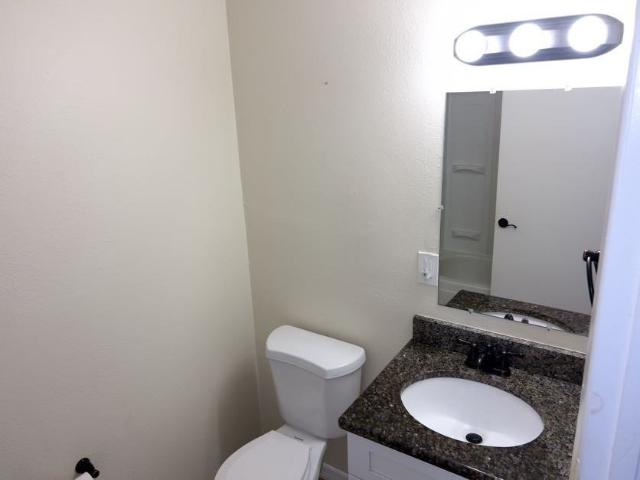 Double Eagle Apartments 2 Bedroom Apartment for Rent at 1050 Wayne Ave, New Smyrna Beach, FL 32168