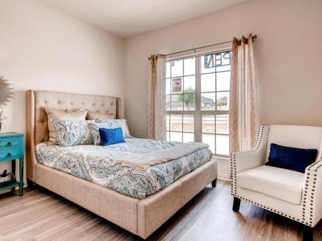 Double Eagle Townhomes 2 Bedroom Home for Rent at 405 Winterfield Dr, Hutto, TX 78634
