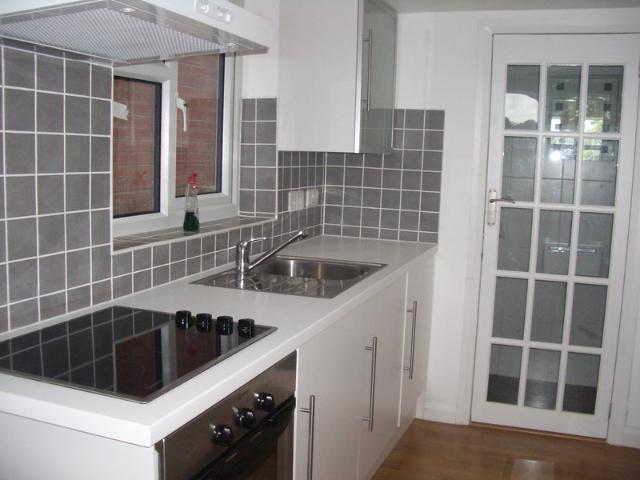 Double studio overlooking park/tennis/ bills Inc