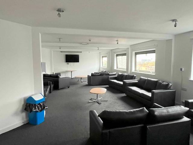 Double Partly Accessible Studio