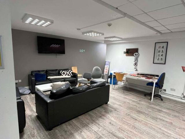 Double Partly Accessible Studio