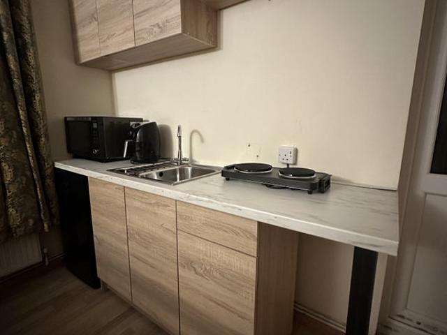 Double room with kitchen and bathroom