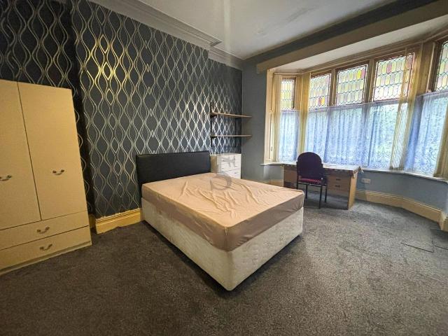 Double Room, East Park Road, Leicester LE5, Room to rent, £563 pcm | PrimeLocation