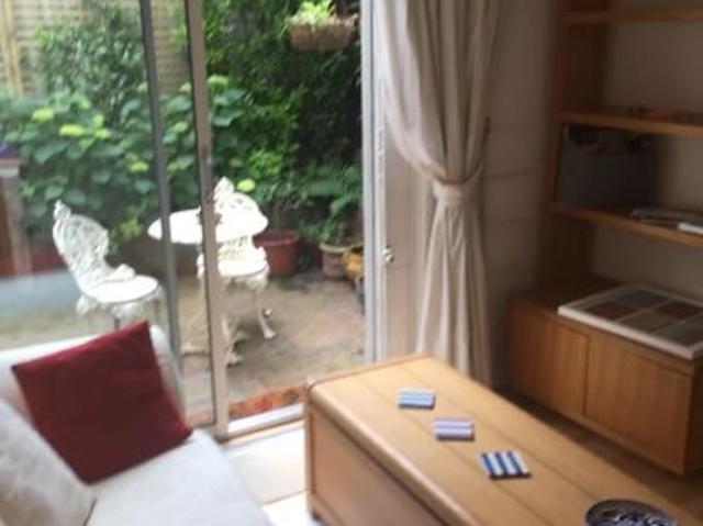 Double room in central London / Clerkenwell. Bills incl