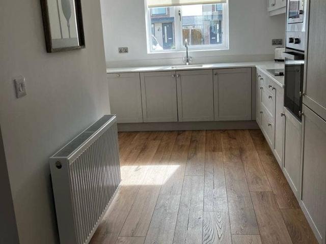 Spacious room, private bathroom