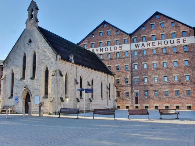 Double Reynolds, The Docks, Gloucester GL1, 2 bed flat to rent, £1,200 pcm | PrimeLocation