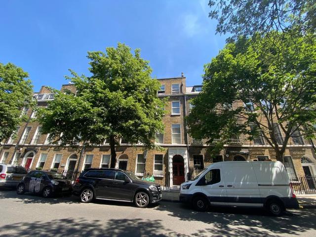 Doughty Street, Bloomsbury Studio to rent £2,100 pcm £485 pw