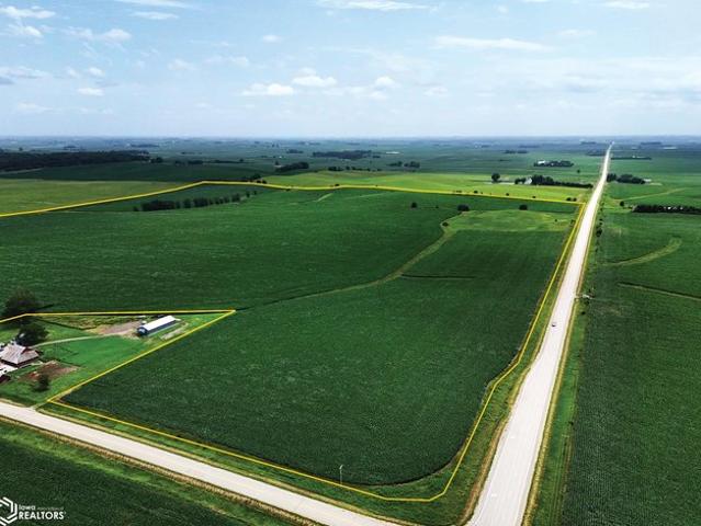 Douglas Ave at 260th St, Parkersburg, IA 50601