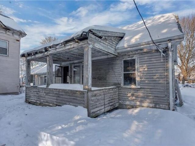 Douglas Ave, Providence, Home For Sale