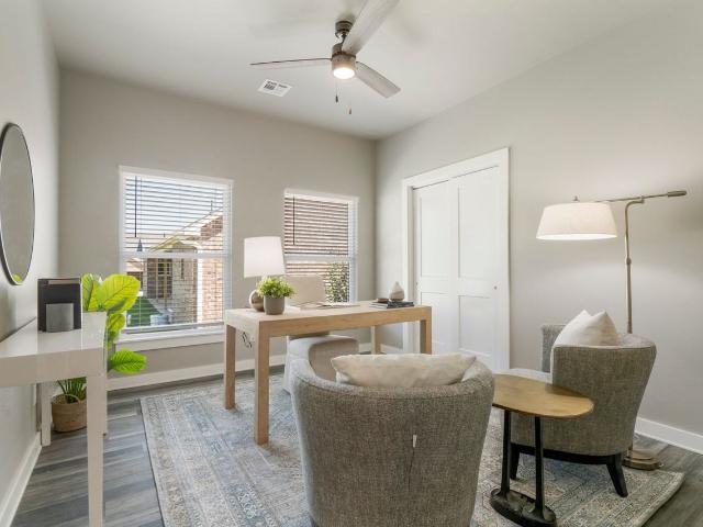 Douglas Creek Patio Homes 2 Bedroom Apartment for Rent at 10700 Douglas Cir, Jenks, OK 74037