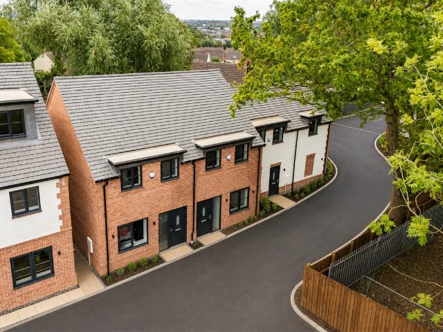 Douglas Jane Close, Melton Mowbray LE13, 2 bed terraced house to rent, £1,275 pcm | PrimeLocation