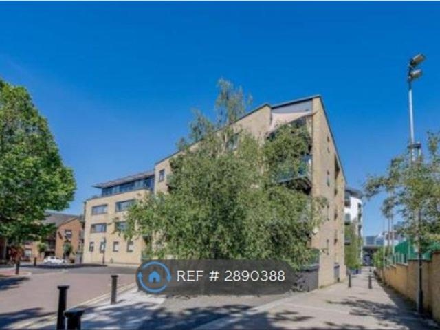 Douglas Path, London E14, 1 bed flat to rent, £1,750 pcm | PrimeLocation