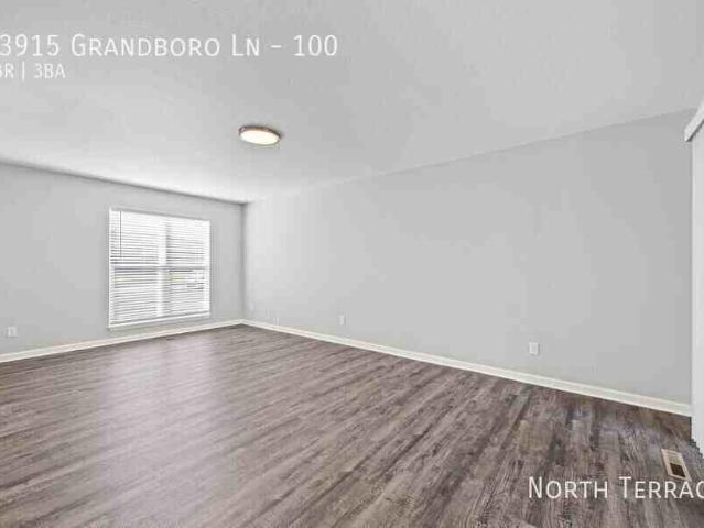 Douglas Place 2 Bedroom Apartment for Rent at 13900 Grandboro Ln, Grandview, MO 64030