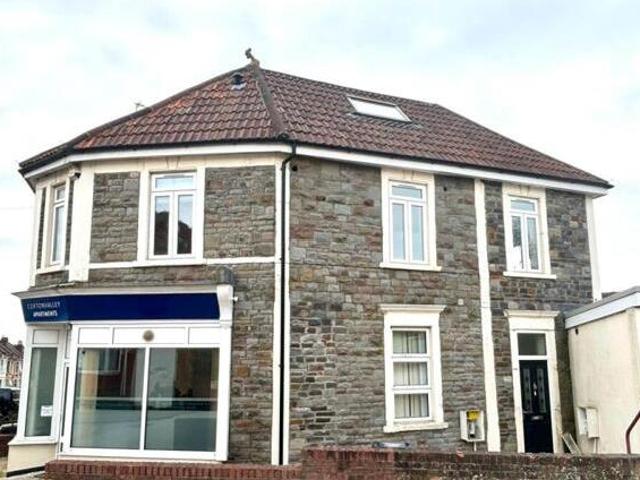 Douglas Road, Horfield, 3 Bedroom Maisonette