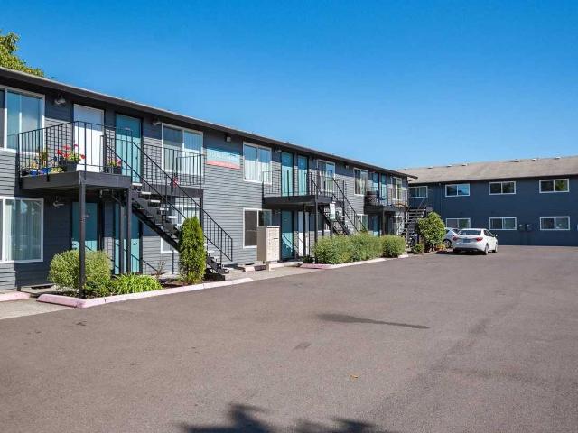 Douglas Square 1 Bedroom Apartment for Rent at 2440 Se 87th Ave, Portland, OR 97216 Montavilla