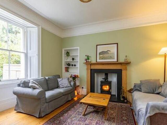 Douglas Terrace, Haymarket, 1 Bedroom Flat