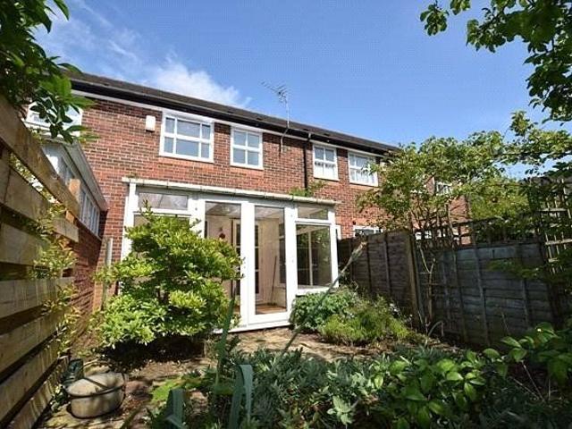 Douglas Villas, Gilesgate, Durham DH1, 2 bed detached house to rent, £1,500 pcm | PrimeLocation
