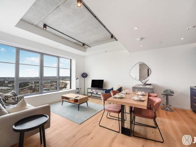 Douglass Tower, Good Luck Hope E14, 1 bed flat to rent, £2,600 pcm | PrimeLocation