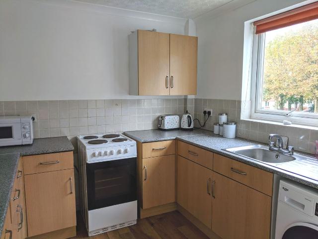 Douglass Road, Plymouth PL3, 3 bed terraced house to rent, £1,200 pcm | PrimeLocation