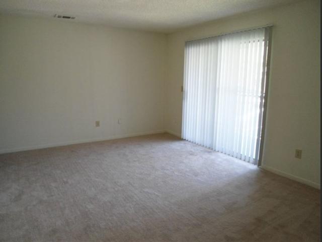 Douglasville Proper 3 Bedroom Apartment for Rent at 8424 Chicago Ave, Douglasville, GA 30134