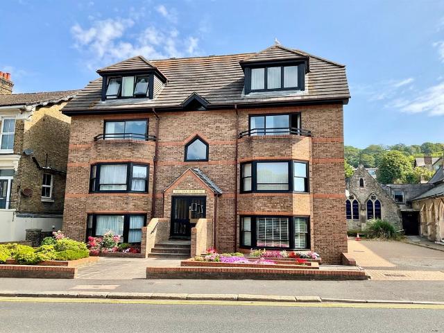Dour House, Maison Dieu Road, Dover CT16, 2 bed flat to rent, £925 pcm | PrimeLocation
