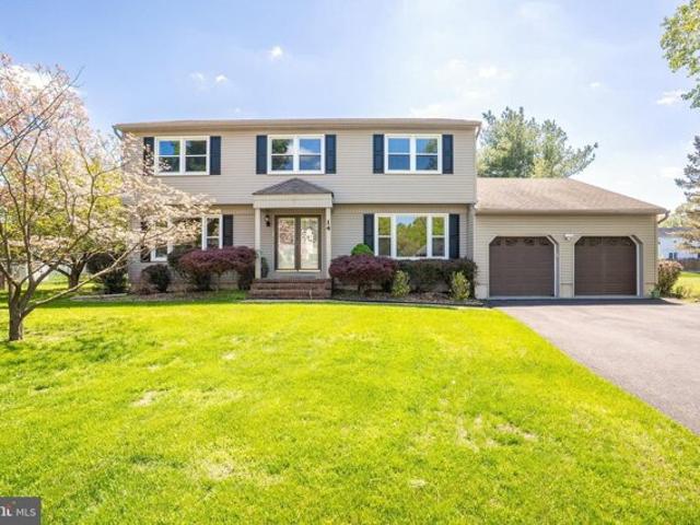 Dov Pl, Kendall Park, Home For Sale