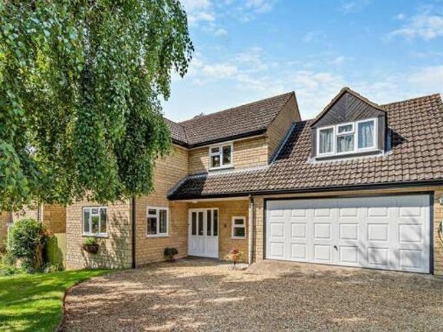 Dovecote Close, Barrowden, 4 Bedroom Detached