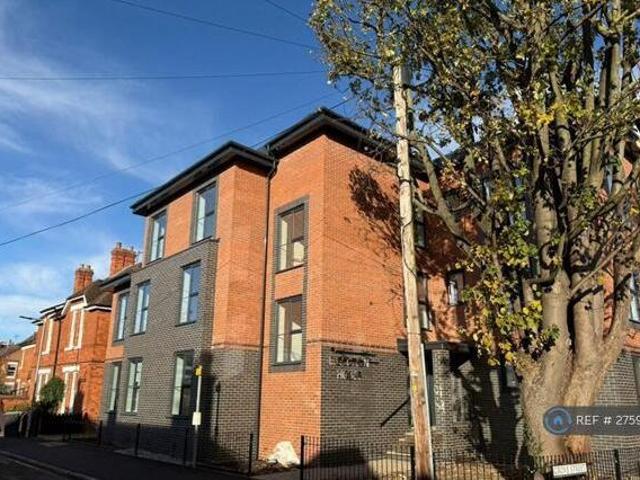 Dovecote Lane, Beeston, 2 Bedroom Flat