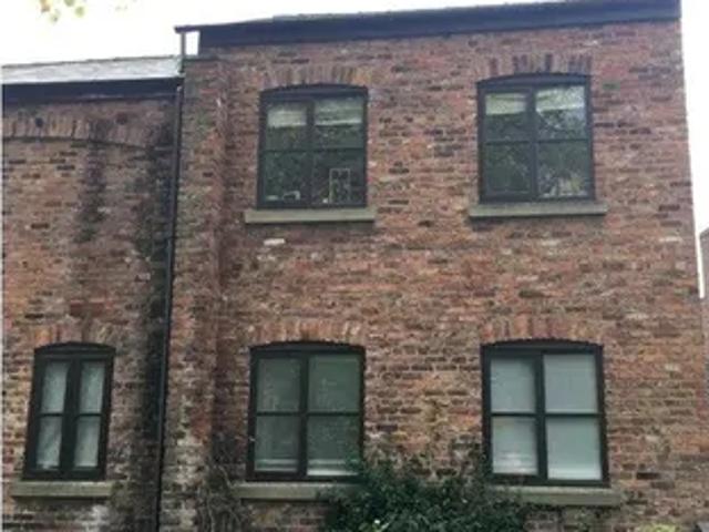 Dovecote Mews, Manchester, M21 9HN, United Kingdom | 2 bed duplex for rent #167701483 | Rentberry