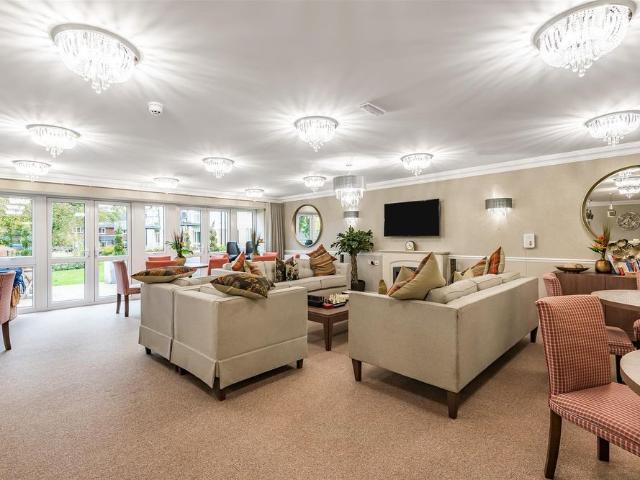 Dovehouse Lodge, Hitchin, Hertfordshire