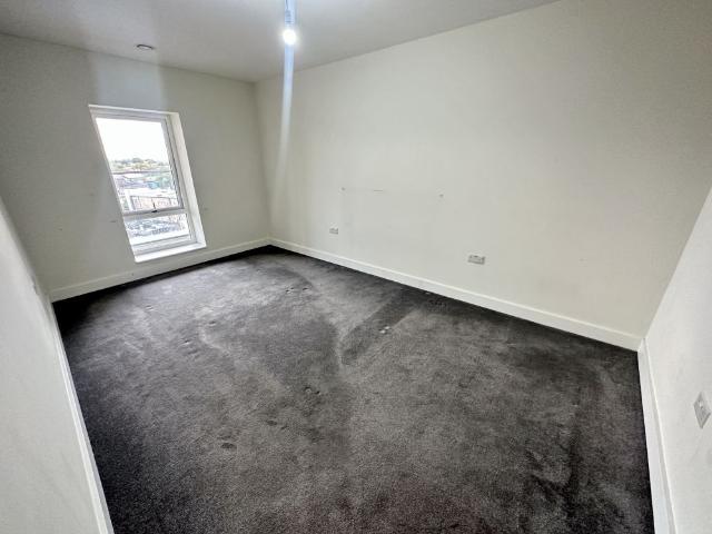 Dover Court, Greater London, UB2