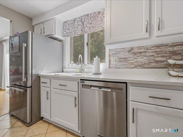 Dover Ct, Windsor, Home For Sale