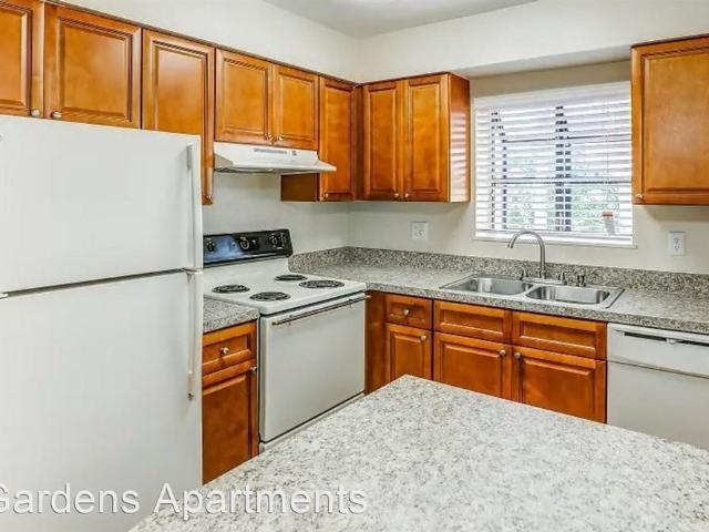 Dover Gardens 2 Bedroom Apartment for Rent at 1448 Adriel Ln, Orlando, FL 32812 Dover Manor