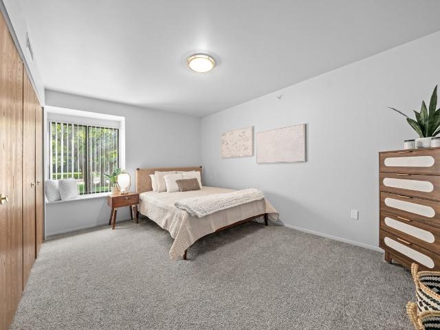 Dover Hills Apartments 2 Bedroom Apartment for Rent at 4520 Dover Hills Dr, Kalamazoo, MI 49009 Arcadia